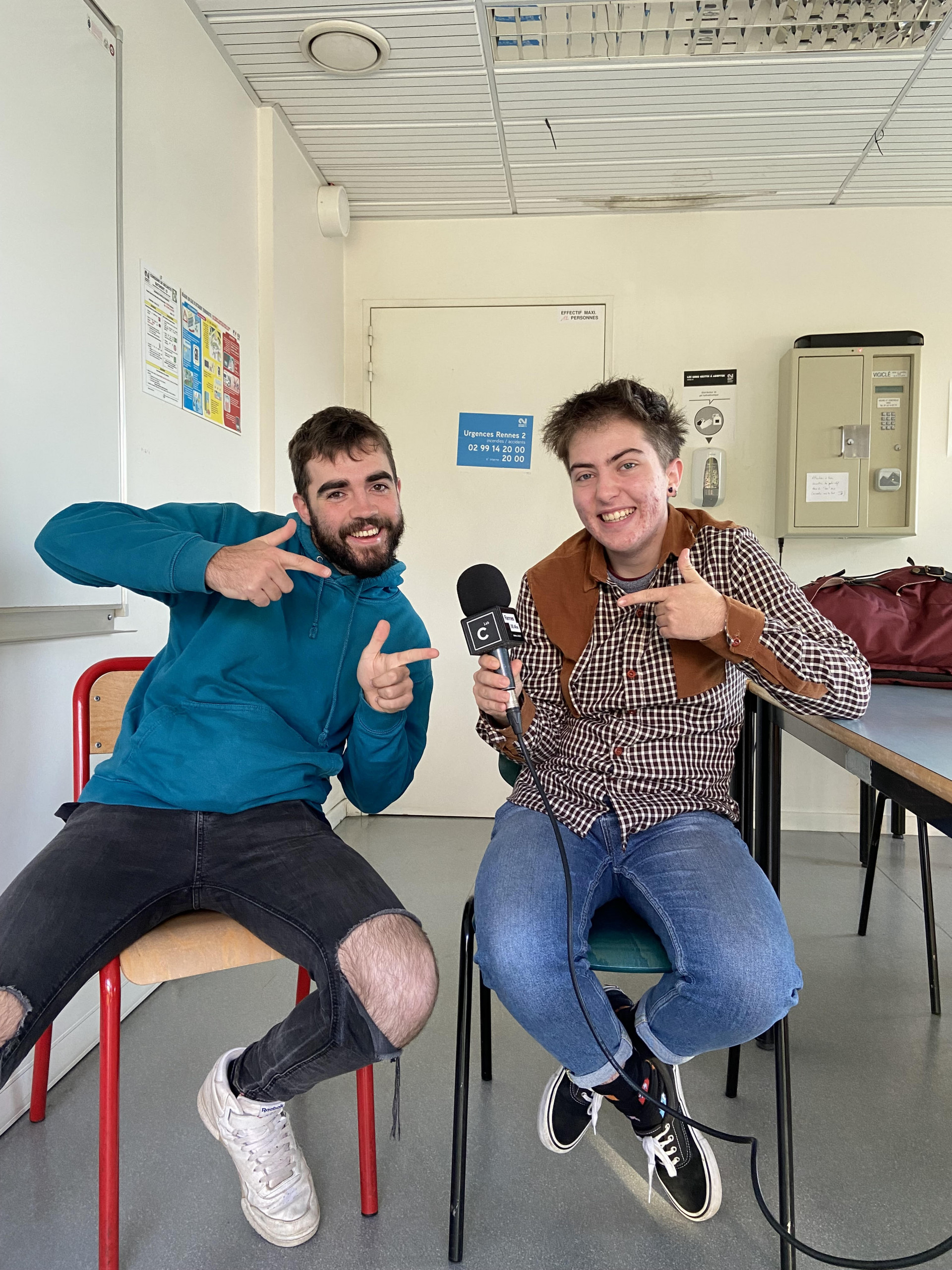 La Chronique Musicale de Léo : Agla and the Crows - Articles et ...