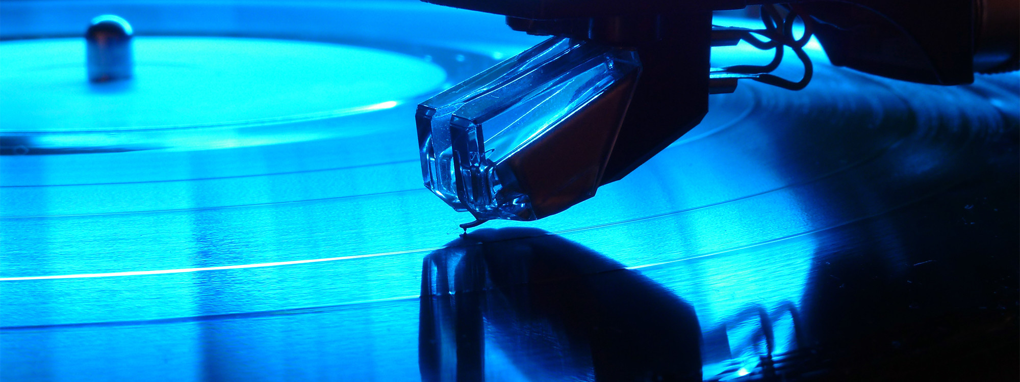 Hot Trax On Wax - Emission C-Lab