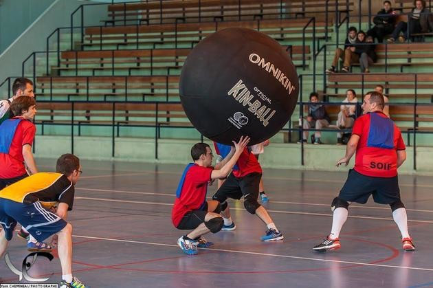 Émission du 4 Décembre avec le président du club de Kin-Ball de Rennes ...